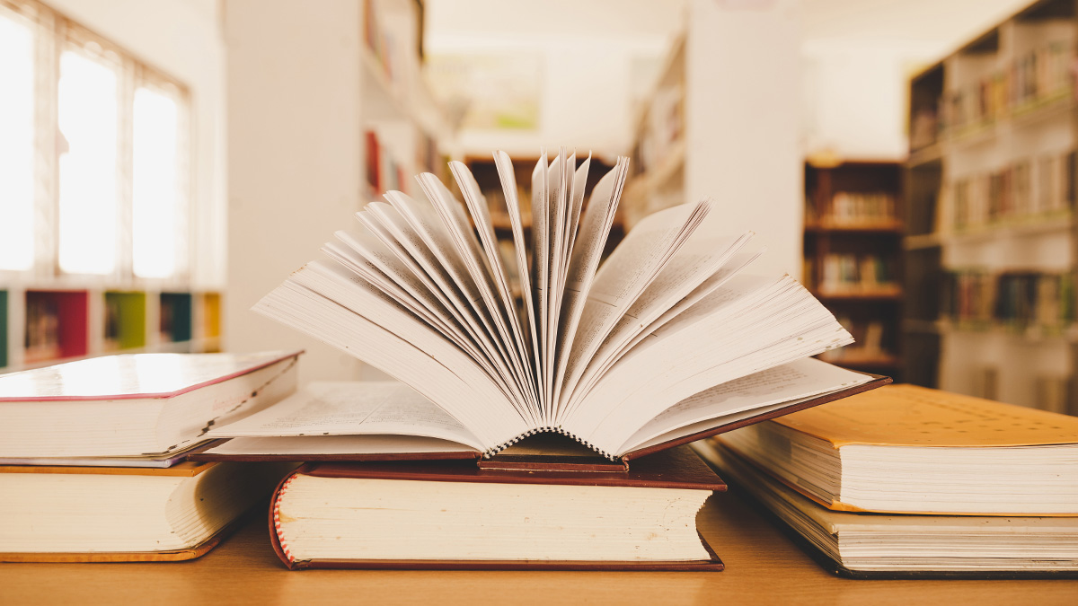 Mometrix MCAT Preparation Books Review – MedLife Mastery