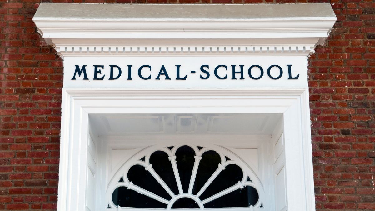 How to Get into Cornell University Medical School – MedLife Mastery